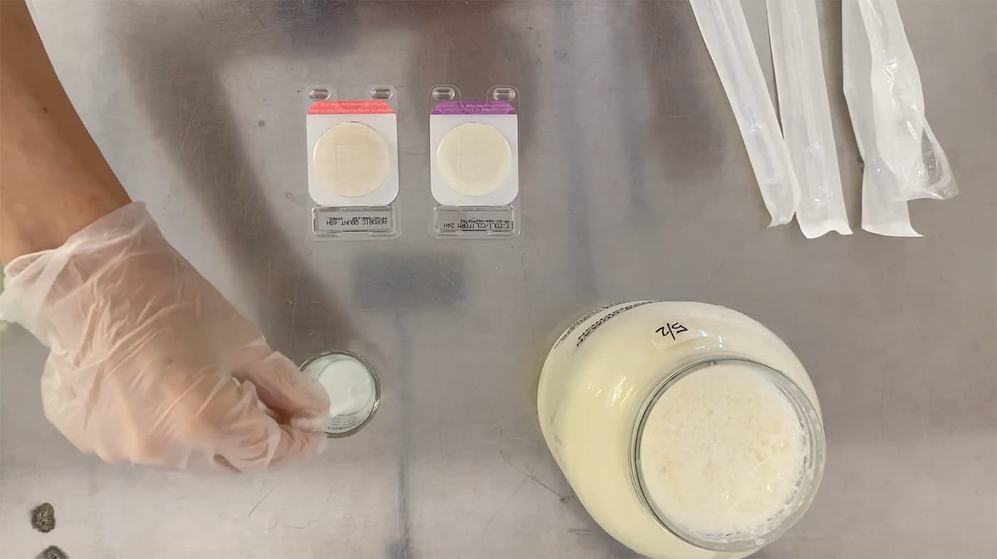 Raw milk testing continues as the FDA shrinks